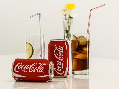 The trade war impacts the "beverage giants": Coca-Cola is smiling ...