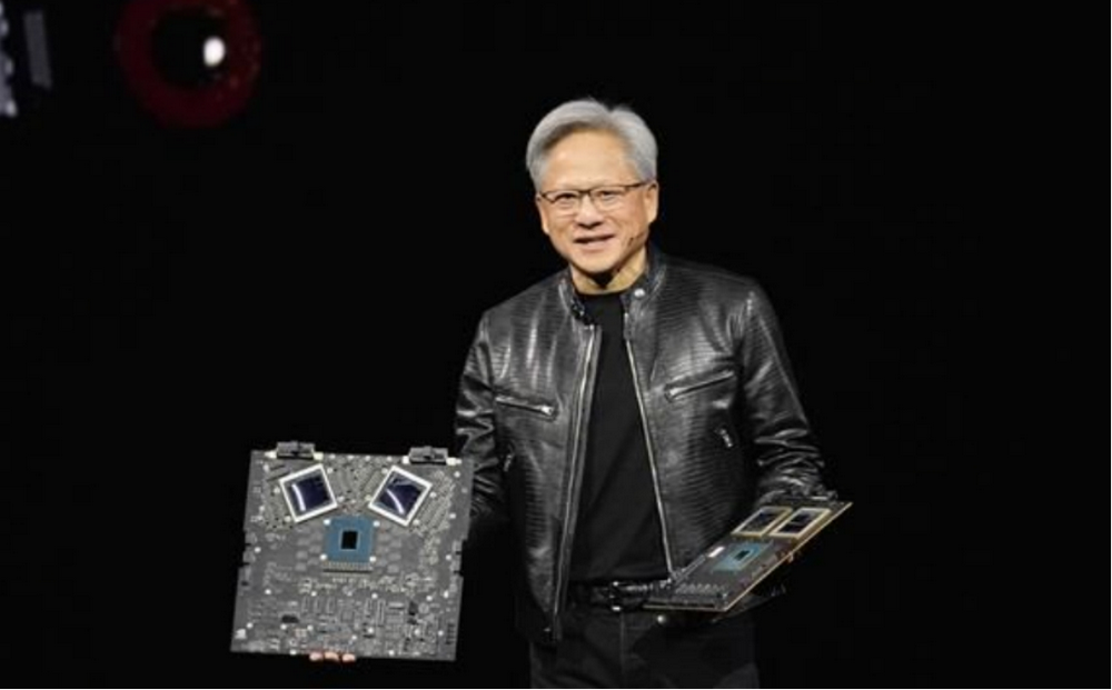 Tesla's second-generation humanoid robot will make its debut at WAIC ...