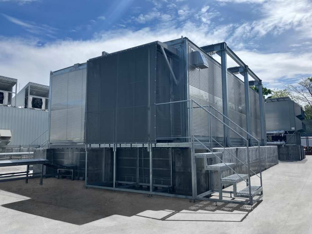 Sakura Internet has begun operations of its container-type data center.