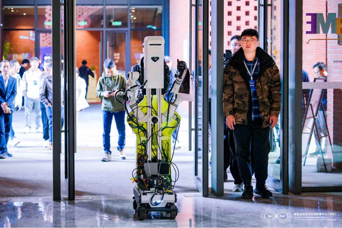 RoboSense's (02498) full-stack hand-eye coordination solution leads the way, empowering Gesong ...